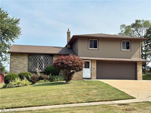 4092 Sarasota Dr, Parma, OH 44134