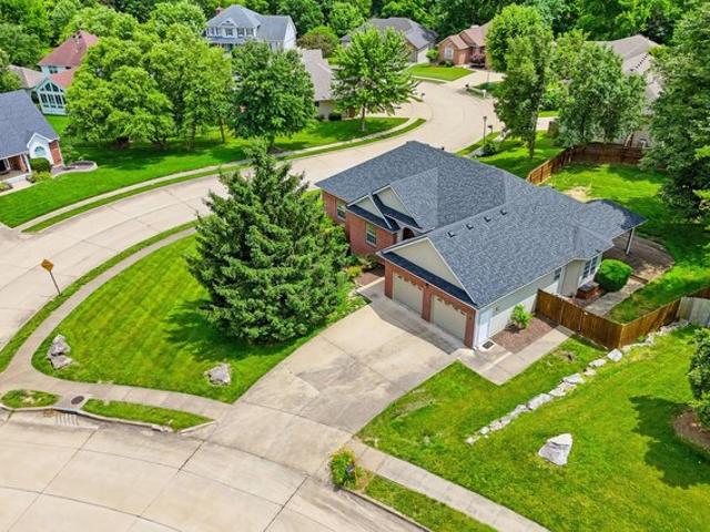4092 Weston Dr, Columbia, MO 65203
