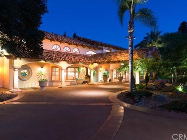 40935 VIA RANCHITOS for sale in Fallbrook, California