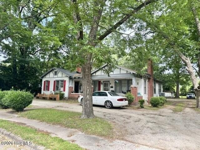 409 411 N Charlotte St, Washington, NC 27889