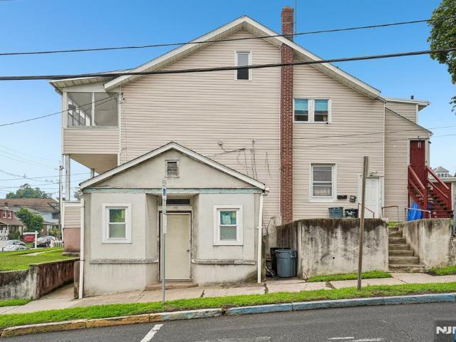 409 8th Street