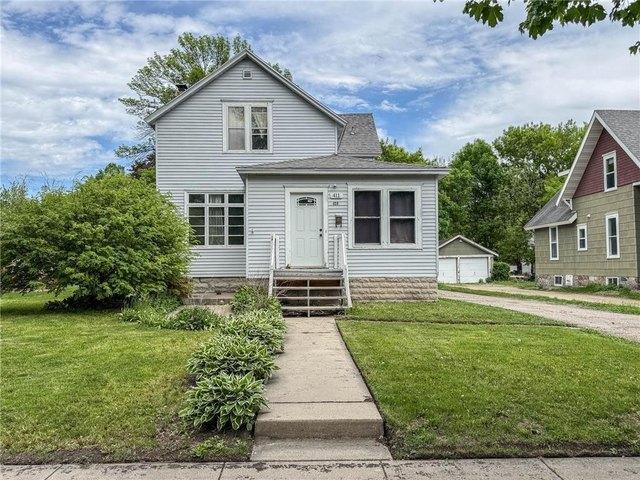 409 9th St SW, Willmar, MN 56201
