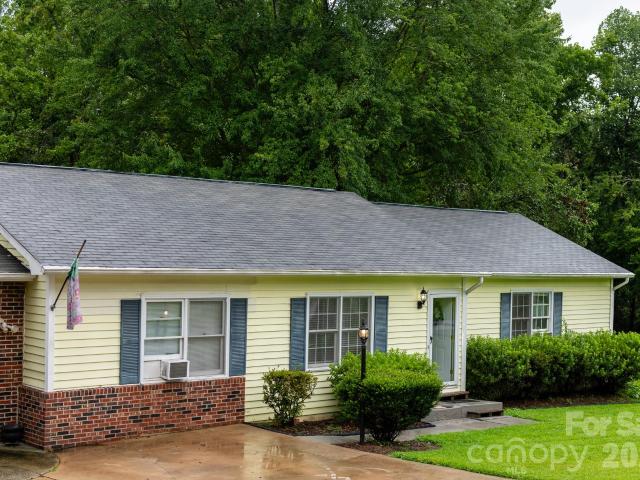 409 Cottrell Hill Road