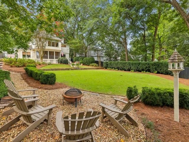 409 Collier Road NW