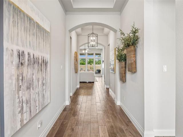 409 Calmwater Cove