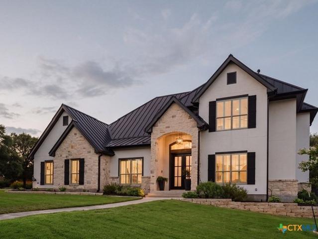 409 Centennial Cv, New Braunfels, TX 78130