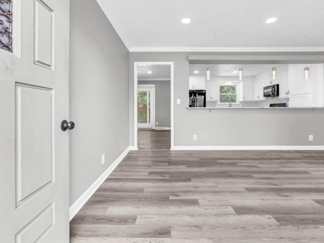 409 Christopher Dr