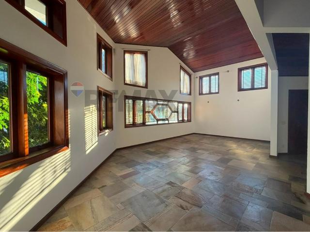 409 Área Útil Casa de Condomínio Alugar, 4 Dormitórios localizado em Estrada Francisco Von Zuben, SP 091, km 2, n. 40, Chácara Flora, Valinhos, São Paulo, 13272901 | Brasil