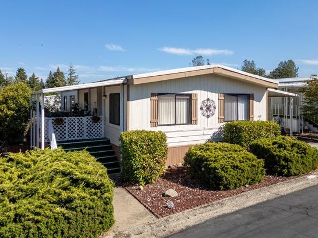 409 Balsawood Dr, Redding, CA 96003