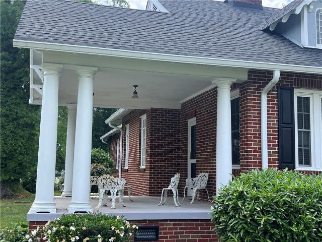409 Brown Avenue