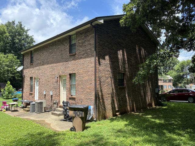 409 Derrick Ct