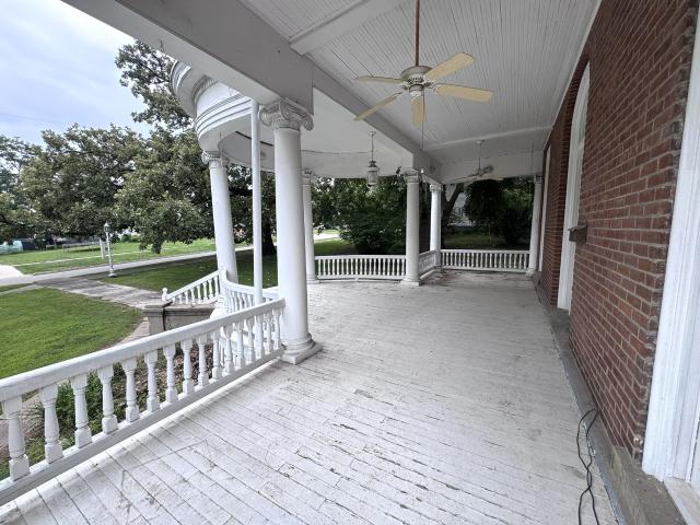 409 E Washington Street