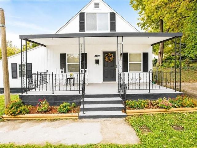 409 E Devon St, Independence, MO 64055