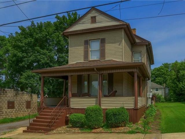 409 E Reynolds St, New Castle, PA 16101