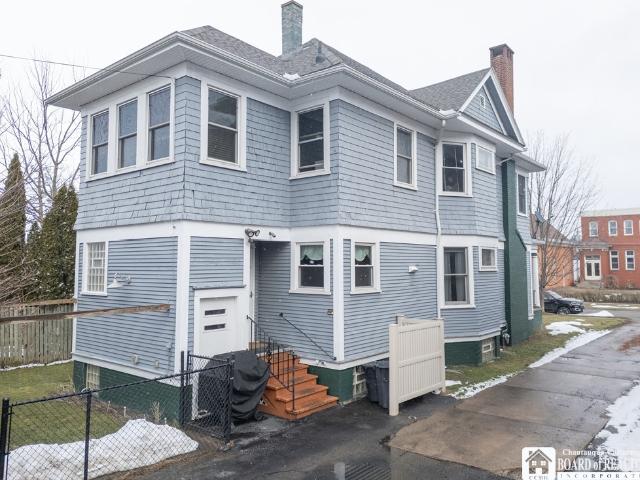 409 Eagle Street