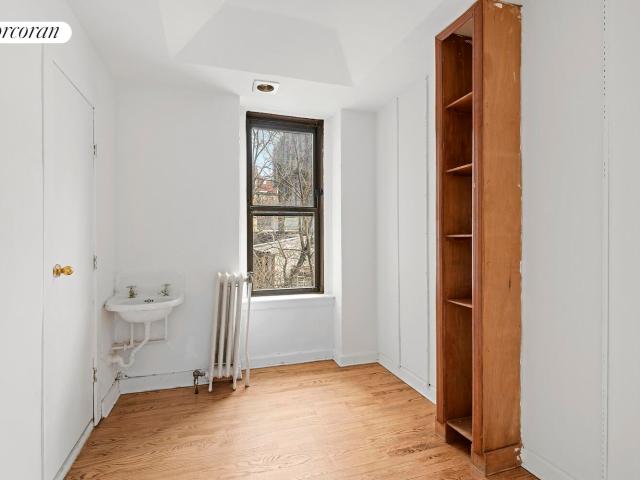 409 edgecombe avenue 2a