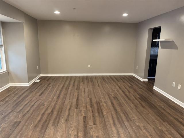 409 FairGate Dr