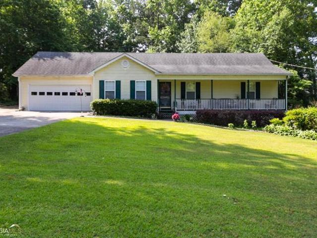 409 Farm St, Loganville, GA 30052