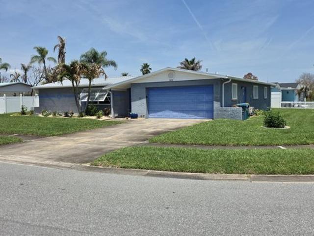 409 Finch Dr, Satellite Beach, FL 32937