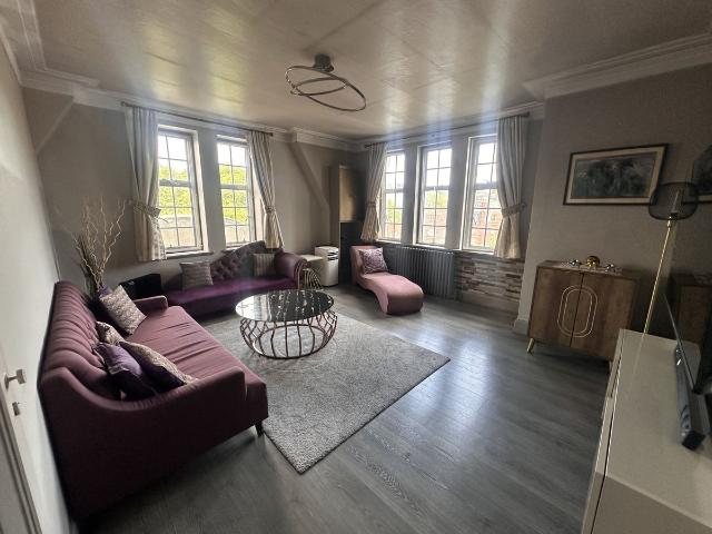 409 Finchley Road NW3, 3 bed flat to rent, £3,600 pcm | PrimeLocation