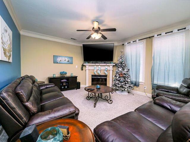 409 Keesaw Glen