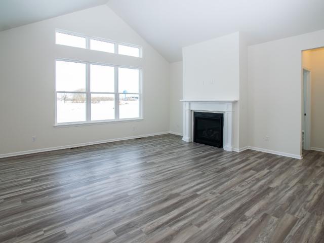 409 Kensington Ct, Unit Lt131 Grant