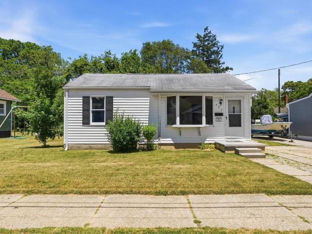 409 Jackson Ave