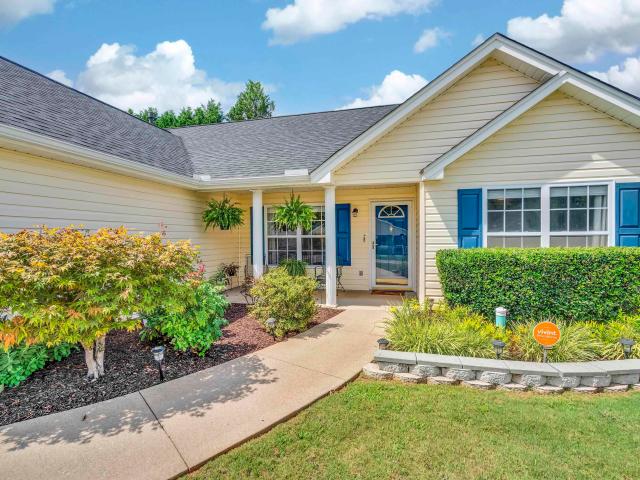 409 Longspur Court