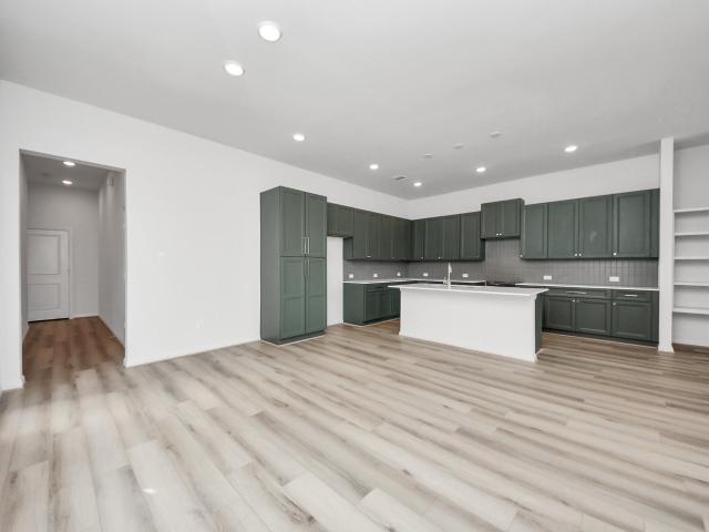 409 Legacy Point Dr, Unit B, Sealy, TX 77474 | MLS #8873