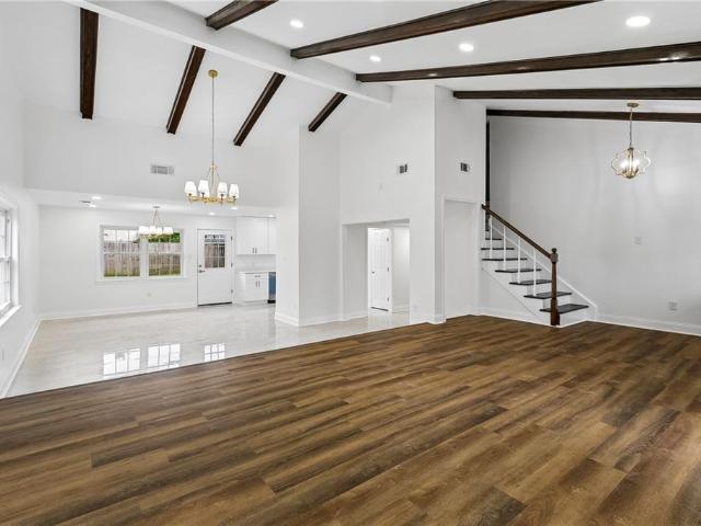 409 Lynnmeade Road