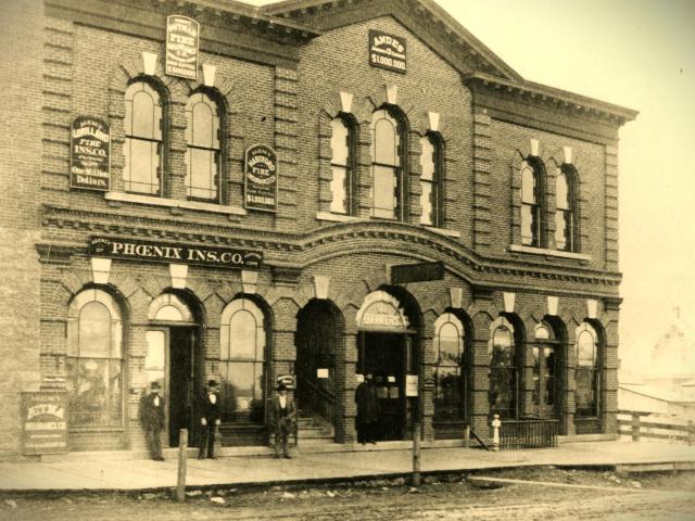 409 Main Street
