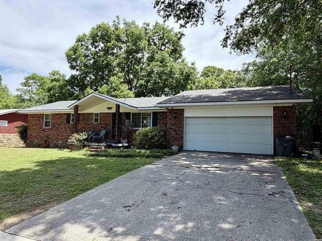 409 McKay St, Hot Springs, AR 71913