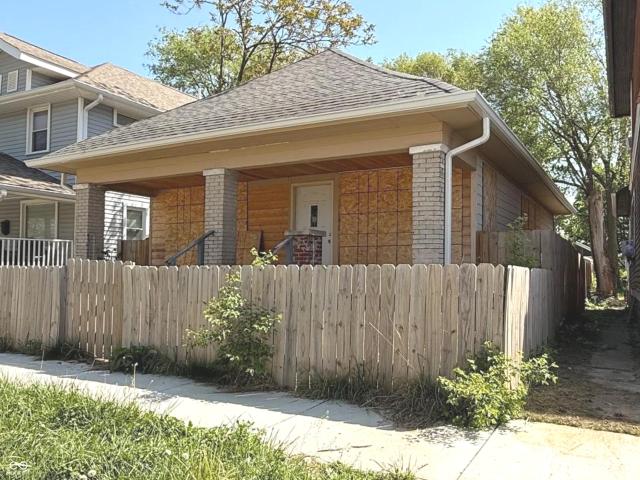 409 N Tacoma Ave, Indianapolis, IN 46201 | MLS #22097 | Compass