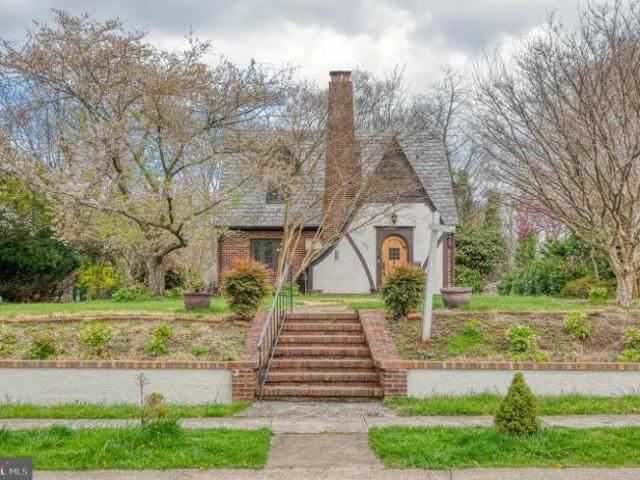 409 N Chapel Gate Ln, Baltimore, MD 21229