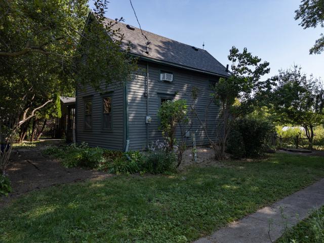 409 N Erickson Street
