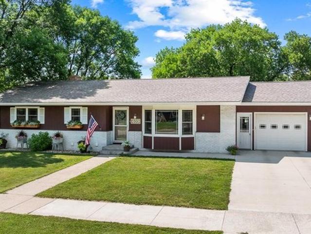 409 N Monroe St, Minneota, MN 56264