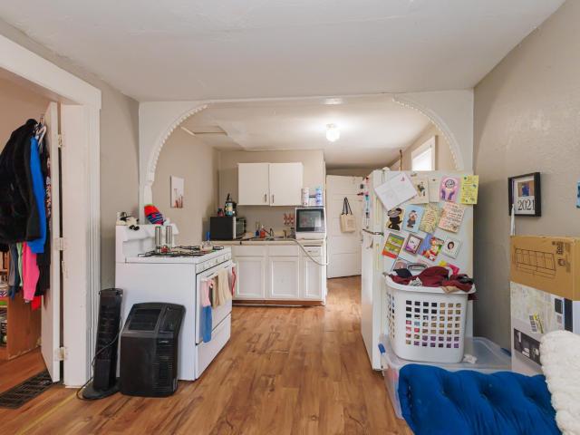 409 N Pershing Drive