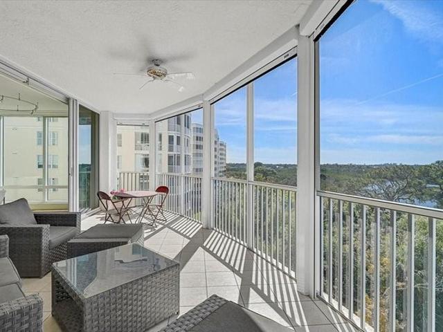 409 N Point Rd Apt 601, Osprey, FL 34229