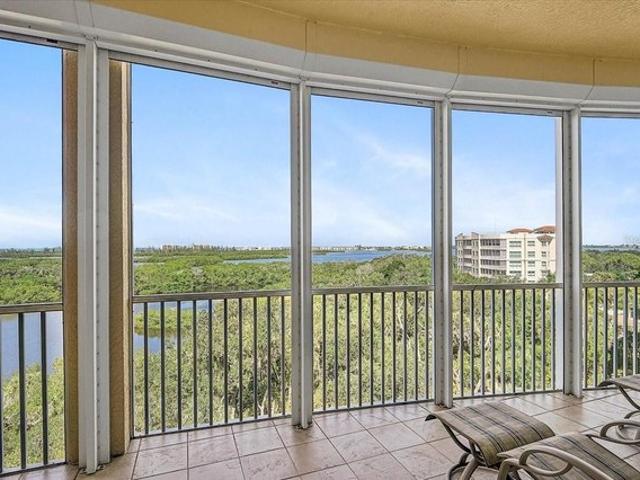 409 N Point Rd Apt 803, Osprey, FL 34229