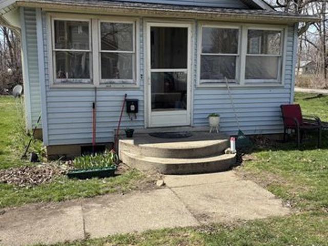 409 N Sycamore St, Lagrange, IN 46761