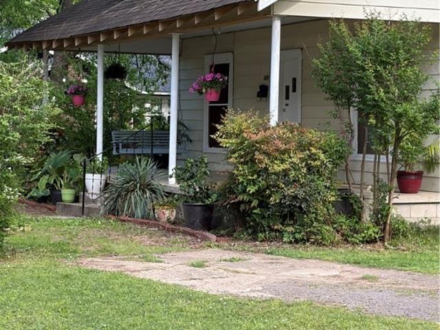 409 NW 1st Street