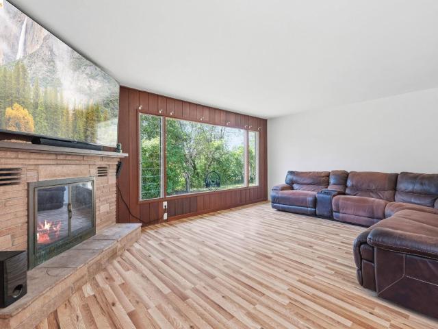 409 Sonora Ave