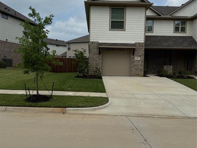 409 Saddle Ln, Denton, TX 76209 | MLS #21251 | Compass