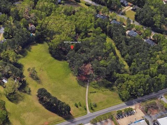 409 Senoia Rd, Tyrone, GA 30290