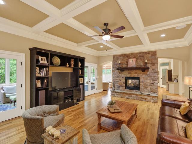 409 Shadowdale Lane