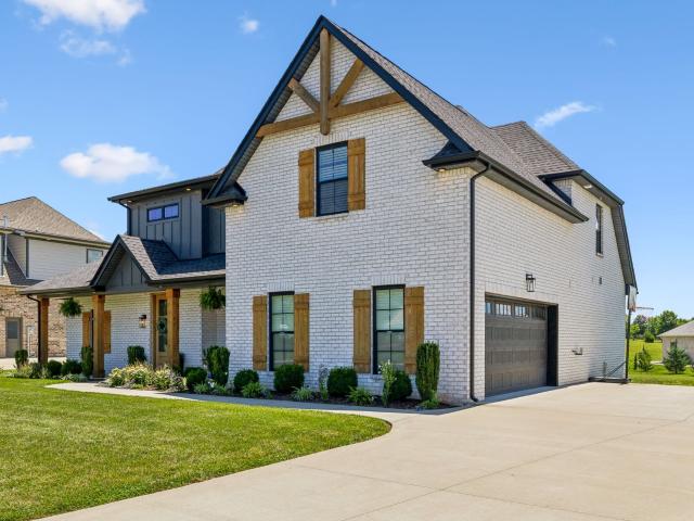 409 Sheas Way