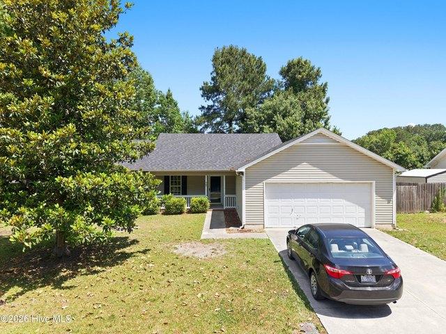 409 Spring Dr, Jacksonville, NC 28540