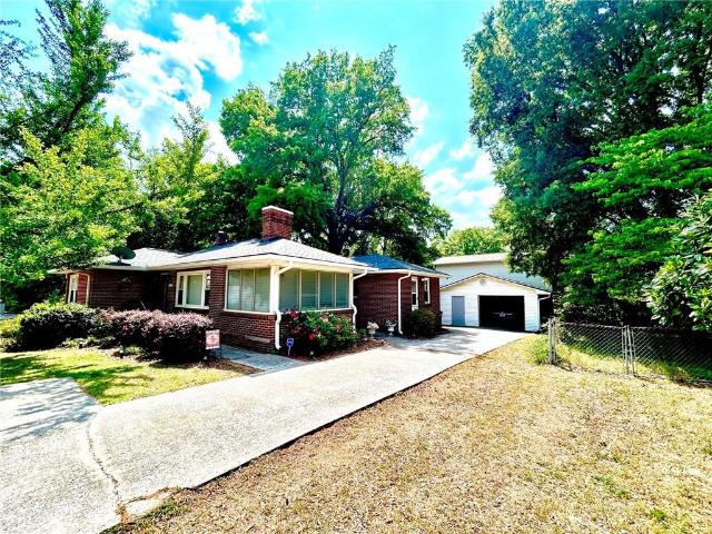 409 Stonewall Street