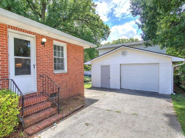409 Stonewall Street