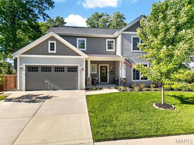 409 Peeke Ave, Kirkwood, MO 63122
